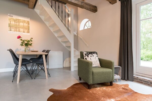 3. Quietly Located Farm Close To Rai And Train - 