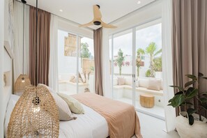 Vila superluxo, 3 quartos (Villa Gaia) | Frigobar, cofres nos quartos, espaço de trabalho para notebook