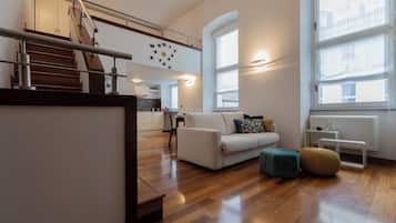 Apartamento | Sala de estar | Televisor