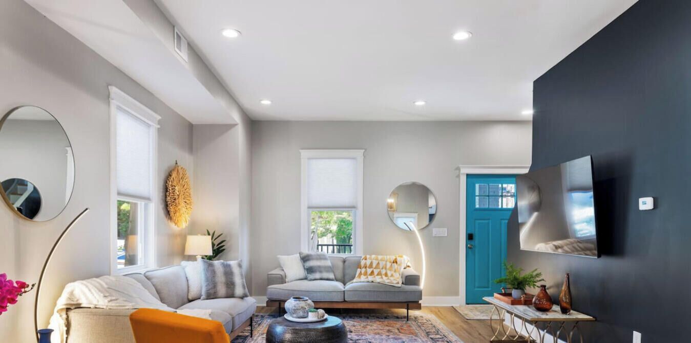 Walk To Cafes + Frick Park From A Breezy Retreat - Monroeville, PA