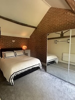 Apartamento | 1 quarto, Wi-Fi de cortesia, roupa de cama