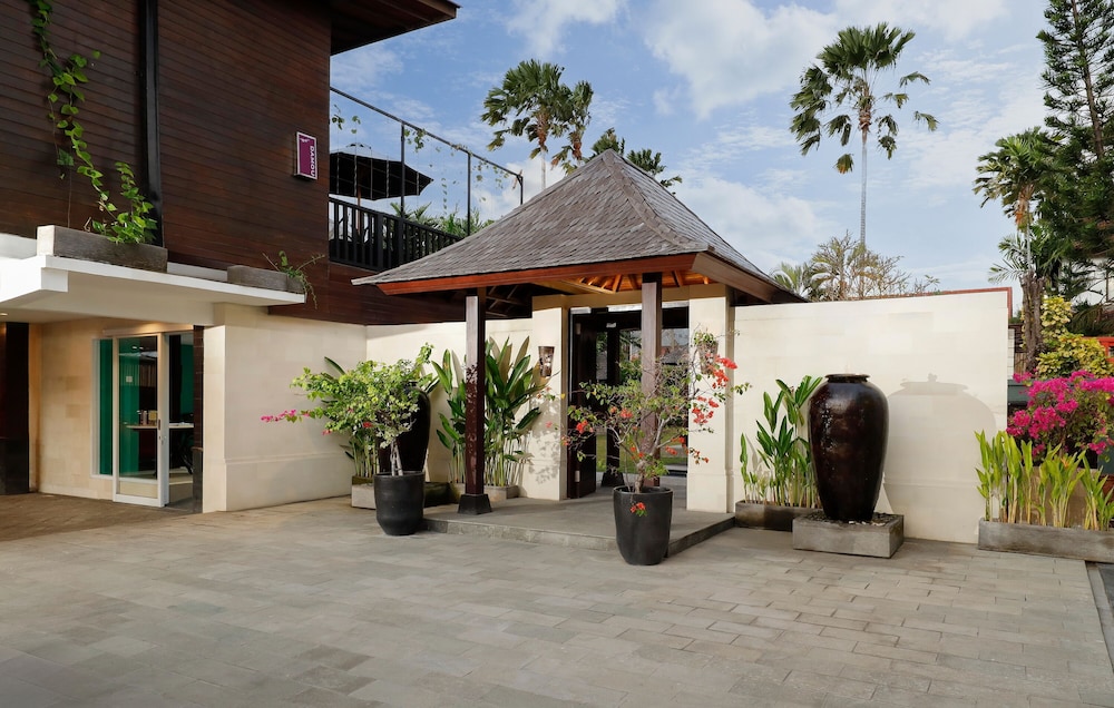 Shanti Estate Seminyak By Nakula - Seminyak