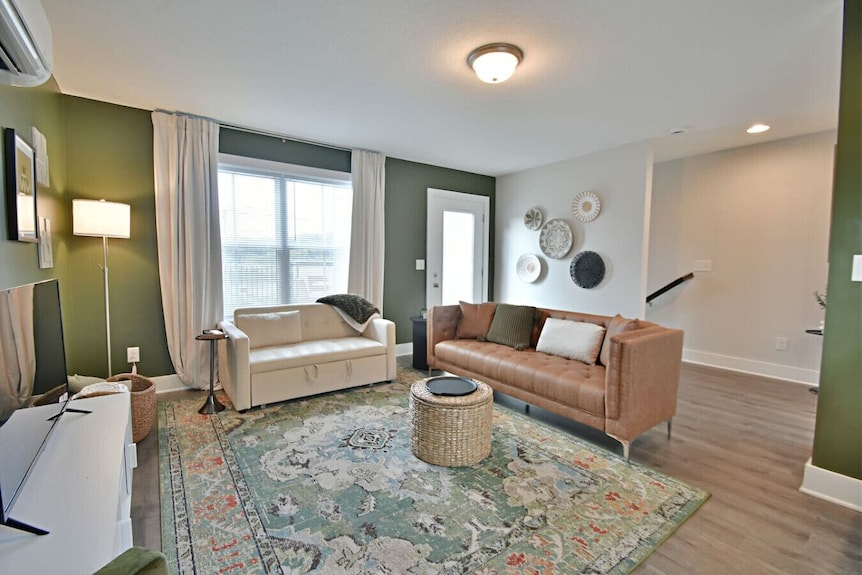 Welcome To Your Riverside Retreat In Knoxville, Tn! - Neyland Stadium Knoxville