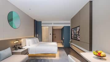 Quarto solteiro luxo, vista para a cidade | Cortinas blackout, Wi-Fi de cortesia