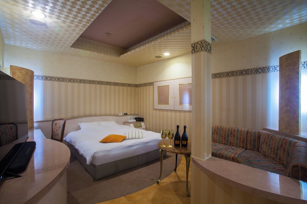 Quarto Individual, 1 cama king-size, fumadores | Cortinas/cortinados opacos, quartos insonorizados, Wi-fi grátis