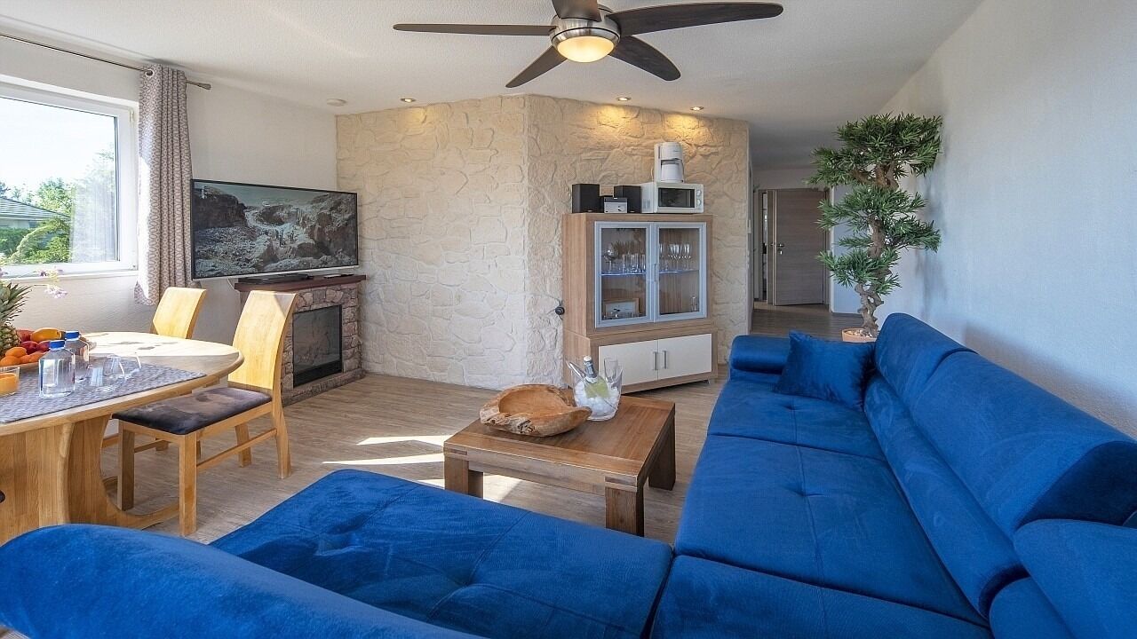 Ferienwohnung/app. Für 6 Gäste Mit 54m² In Schalkenmehren - Daun