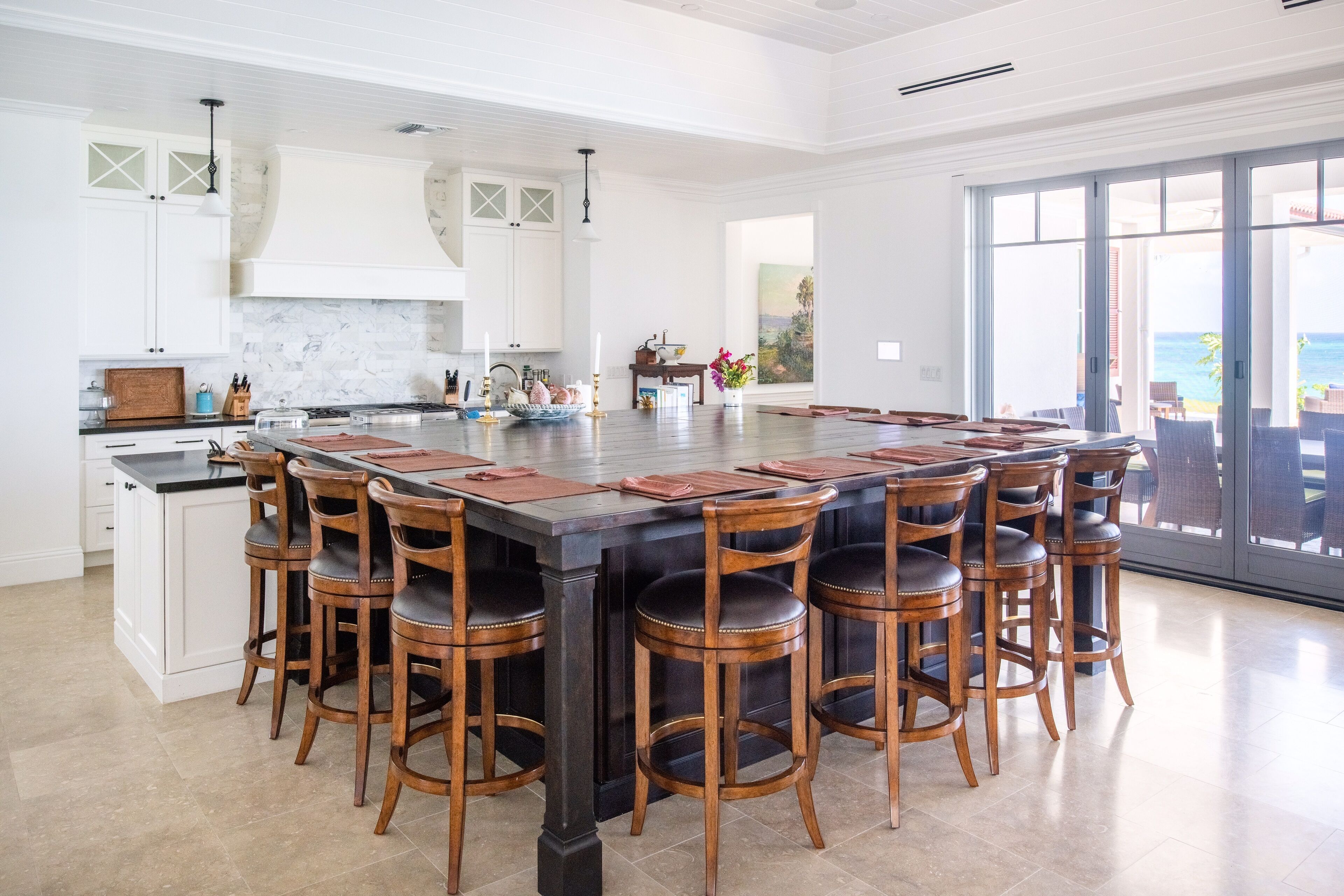 Villa | Cozinha privada | Um frigorífico/congelador grande, um micro-ondas, um forno 