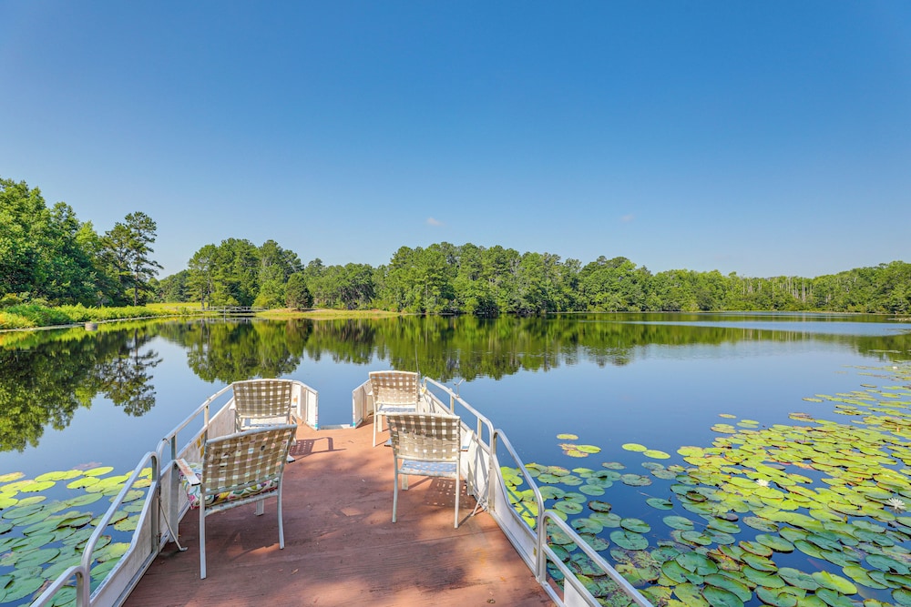 애완동물 친화적인 에어하트 집, 개인 연못 & 마당 포함! - 로지