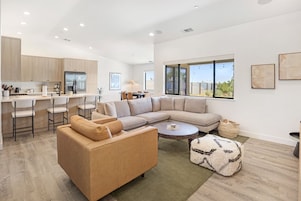 Casa, 3 quartos | Sala de estar