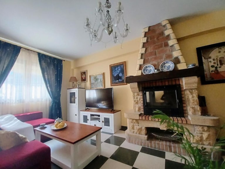 Typical House In Frigiliana With Patio And Terrace - Frigiliana