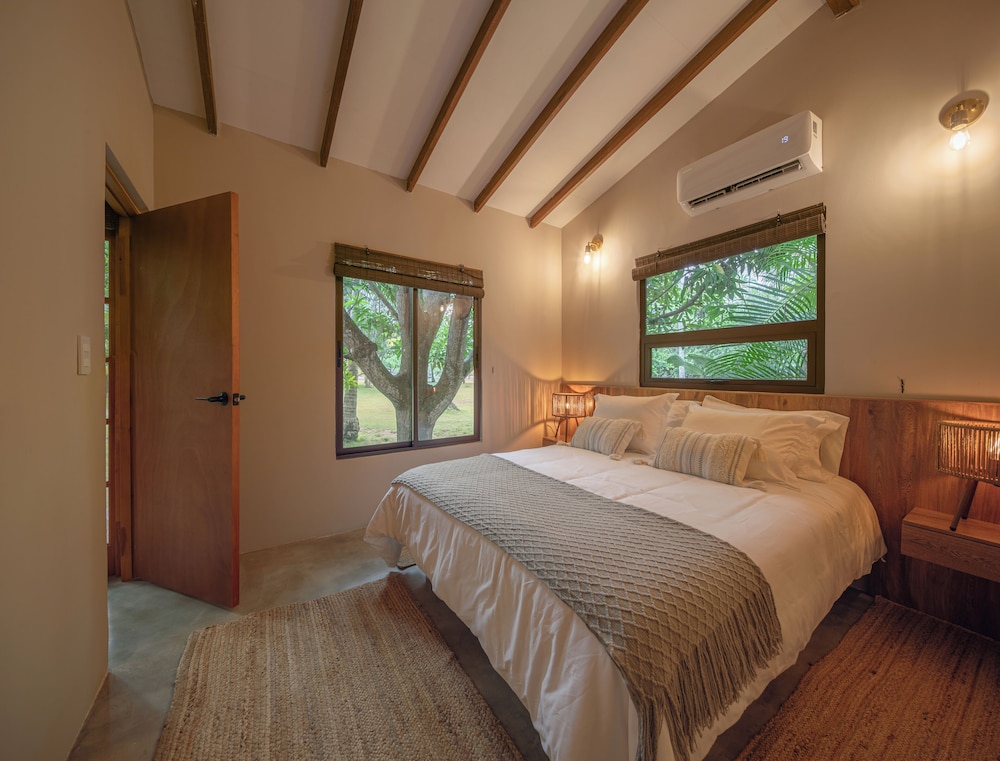 Icaco Refugio de Playa: Exclusiva Villa Rodeada de la Exuberante Selva ...