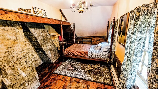 Josiah Keith House - Foxborough, MA