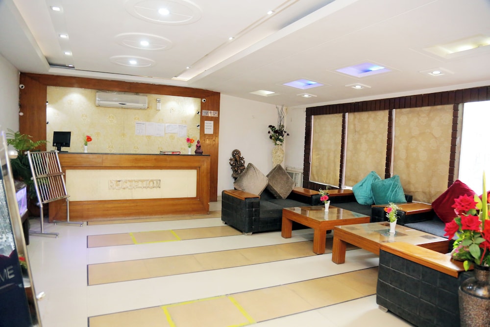 Family Suites Hotel Near Delhi Airport By Sai Group - Delhi