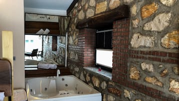 Quarto Deluxe | 1 quarto, Wi-fi grátis, roupa de cama fornecida
