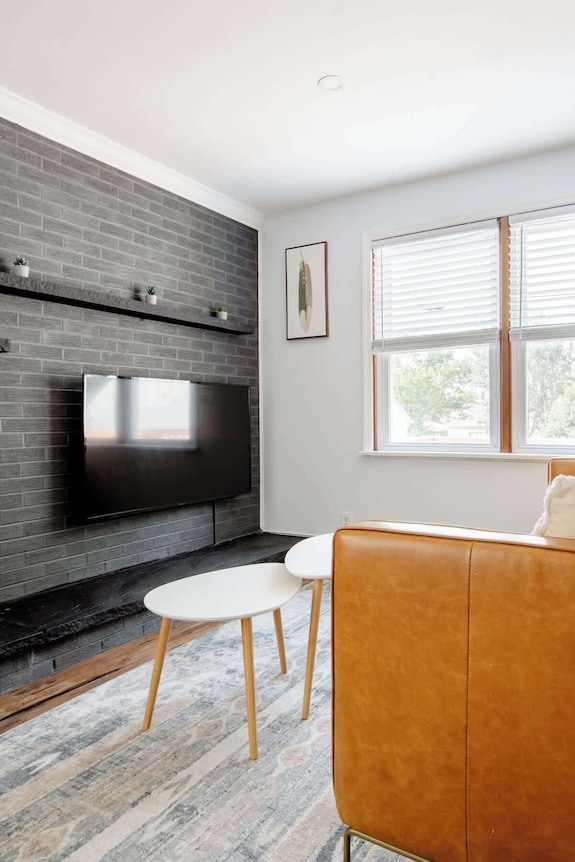 Cozy 1b Apt W/ Fireplace, Full Kitch & Off Str Pk - Kennett Square, PA