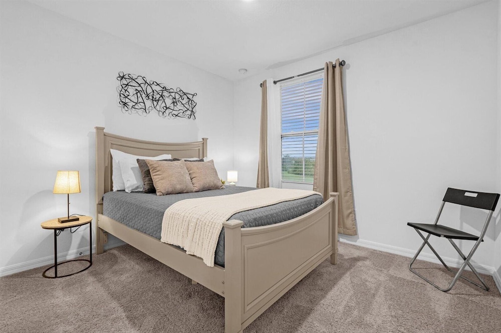 654 Ld - Tranquil Oasis: 3br Luxury Villa At Festival Resort - Davenport, FL