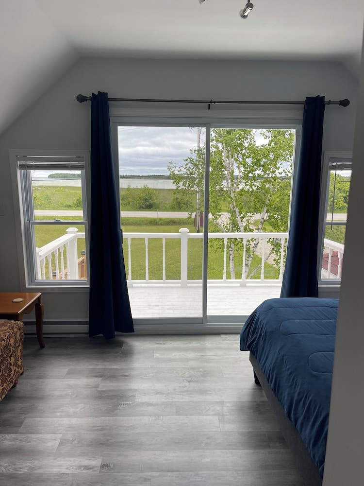 Original Oliphant Cottage with Spectacular Sunsets Over Lake Huron ...