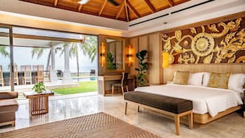 Roupa de alta qualidade, minibar, cofre no quarto