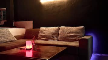 Área de estar no saguão