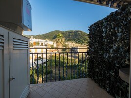 Quarto júnior | Sacada