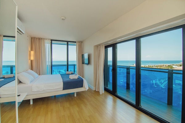 Apartamento Panorâmico | Vista para a praia ou o mar