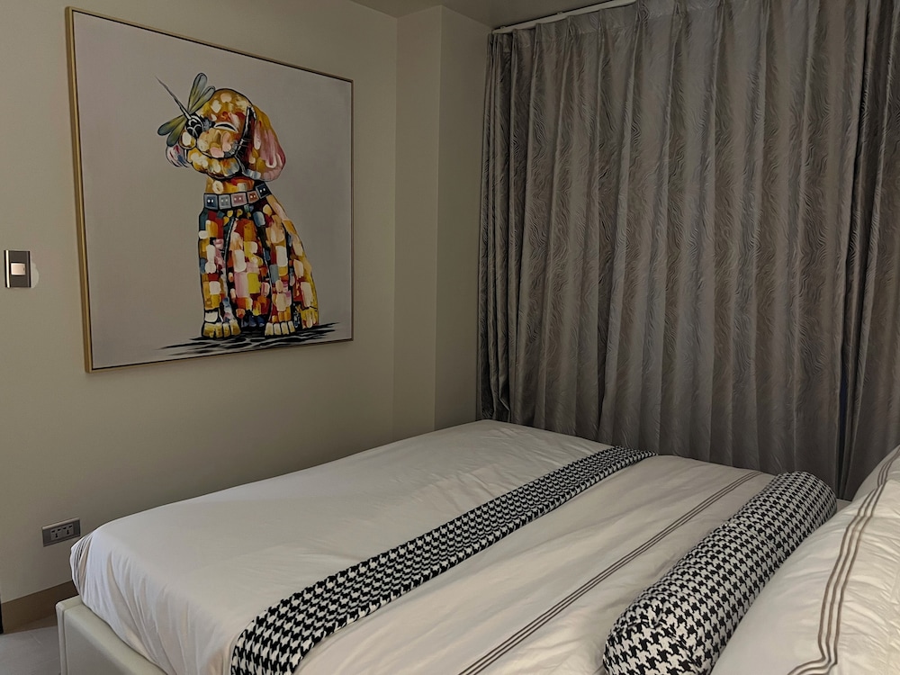 5 Star ManilaBay Sunset Okada Solaire MOA Ayala Malls Airport Luxurious ...