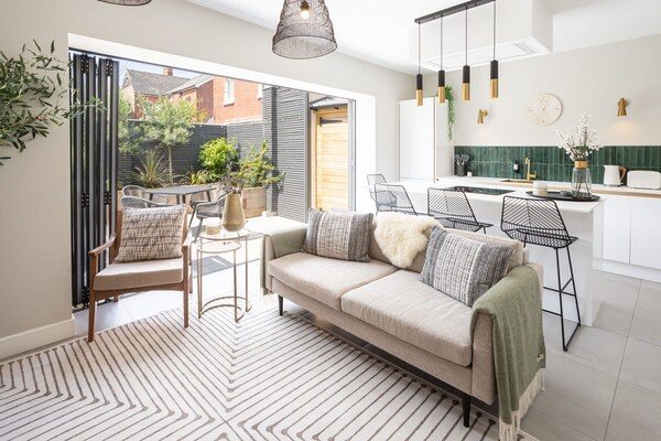 Host Stay The School House - Hereford