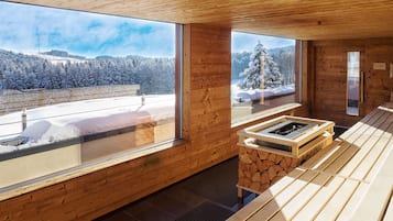 Salas para tratamentos a dois, sauna seca, banheira de hidromassagem