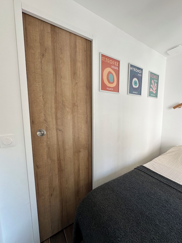 Cozy Parisian Near Montmartre, 2mins From Metro - Buttes-Chaumont