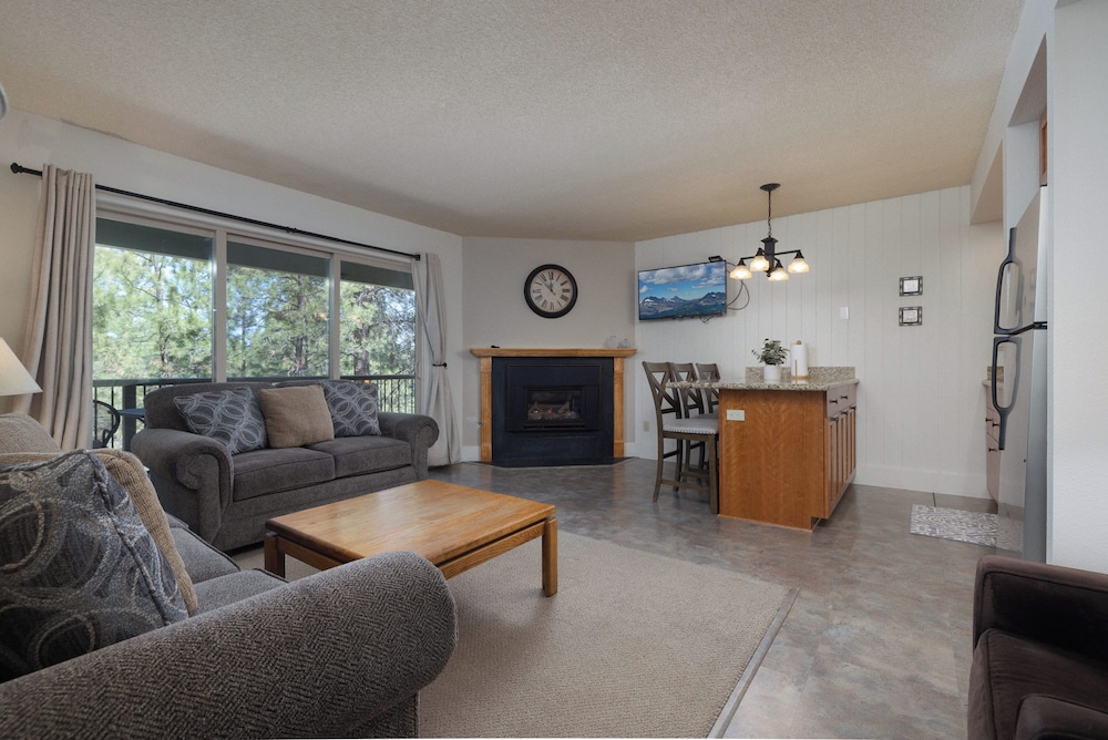 Ponderosa Vista Resort Condo! - Bend, OR