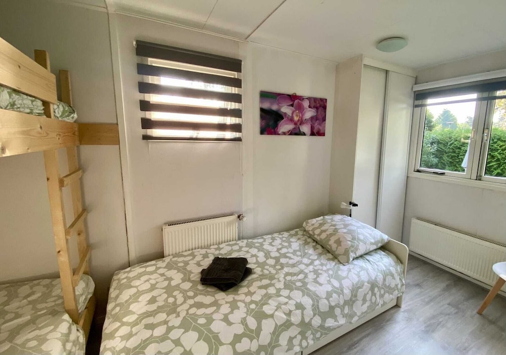 Veluwe Vakanties Chalet With Private Garden And Sauna - Community Swimming Pool - Ermelo