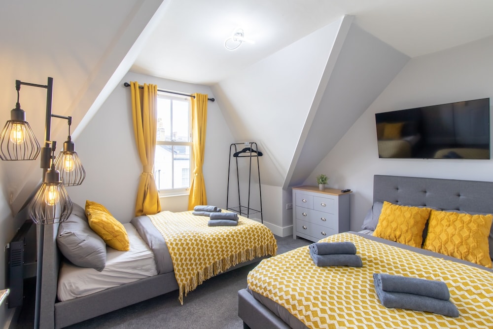 Open Mind Property - Cosy Apartment With 2 Beds - Portsmouth