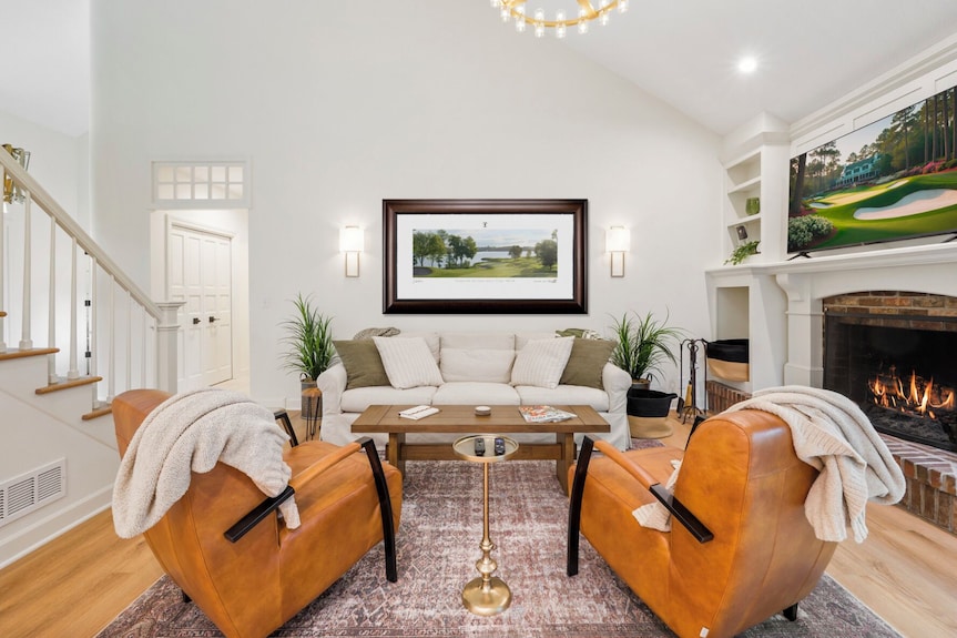 Beautiful Fully Remodeled House Located On Hazeltine National Golf Club. - Eden Prairie, MN