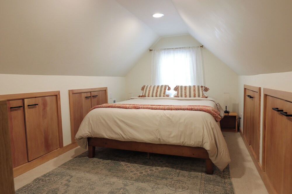 Cozy Chic Alpine Suite W/ Ac-9 Min Walk To Lake Tahoe-new Renovation Summer 2024 - Lake Tahoe