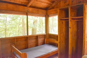 Quarto Quádruplo Económico