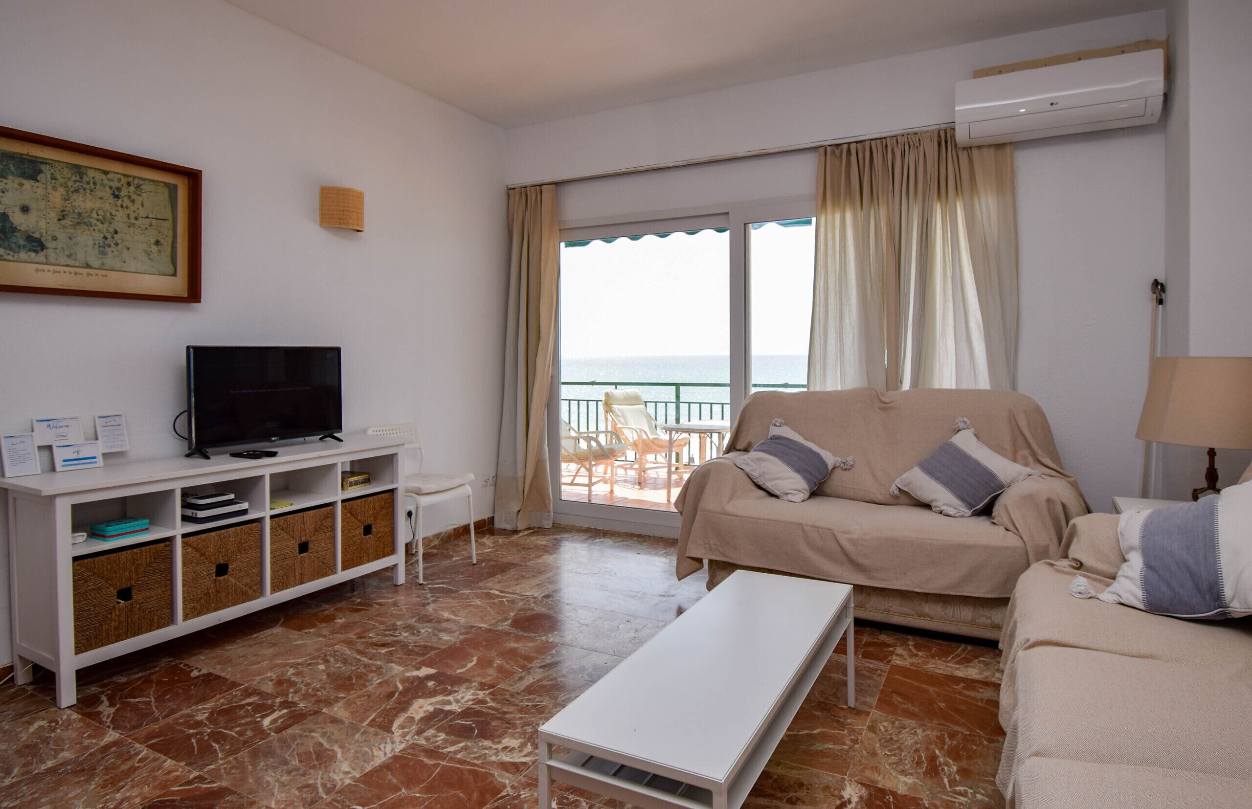 Ref: 326 Beach Front Apartment On The Promenade With Beautiful Sea View - Mijas