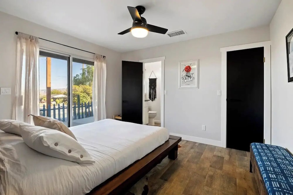 Pool - Spa - Fire Pit - Mins To Jtnp - Villa Leona - Joshua Tree, CA