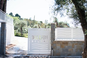 Entrada da propriedade