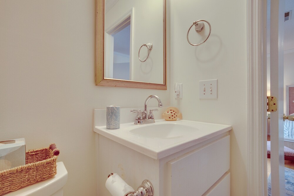 Near Edisto Beach State Park: Home W/ Lanais! - Edisto Island