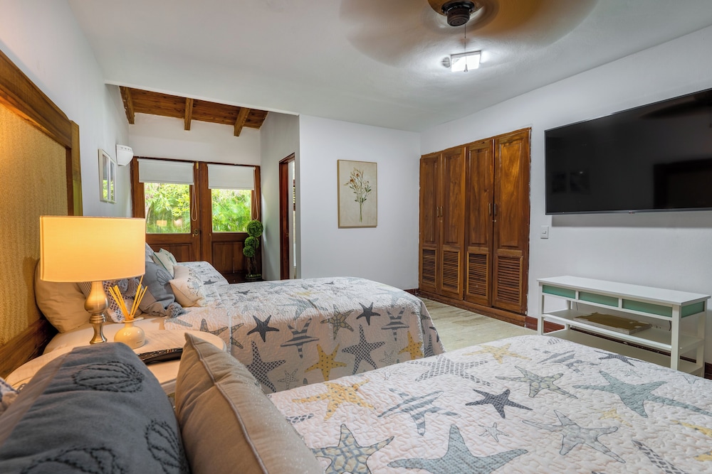 Villa Il Giorno Is A Luxury Villa Located In The Exclusive Casa De Campo Resorts - La Romana