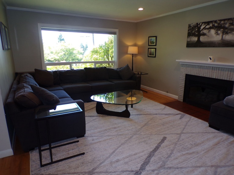 Beautiful Home In Amazing Sw Portland/tigard Location - Wilsonville, OR