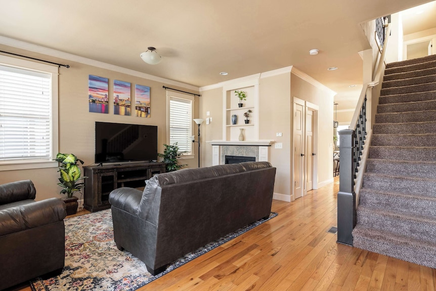 Spacious 4br/3ba | Sleeps 12 | Near Alberta Arts - Portland, OR