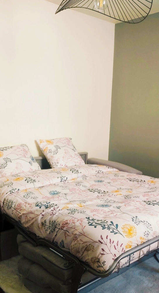 Magnificent Studio Near Town Center - Périgueux