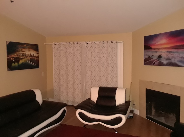 1 Minute To The Strip 3br / 2ba, Pool Jacuzi Gym In Fabulous Las Vegas, - Las Vegas