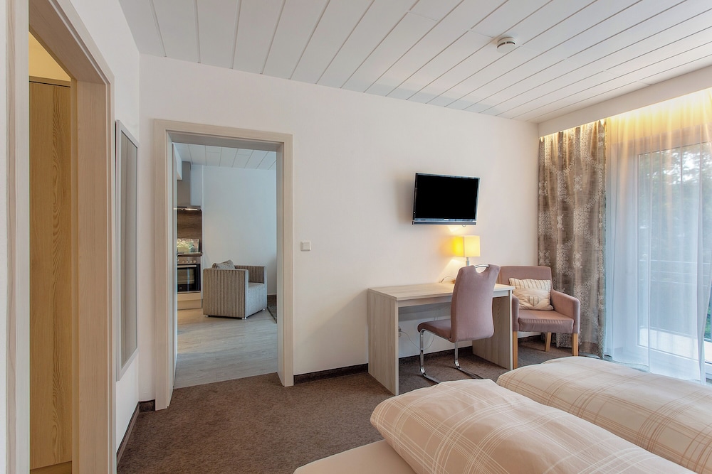 Apartment 'Typ 4' With Shared Garden, Balcony And Wi-fi - Willingen