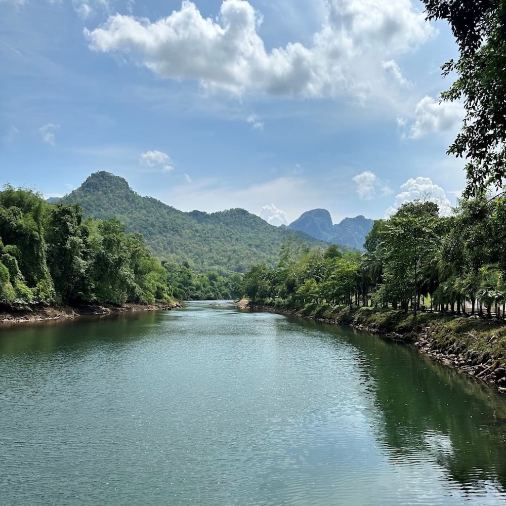 Puprai Tarnnarm Resort - Kanchanaburi