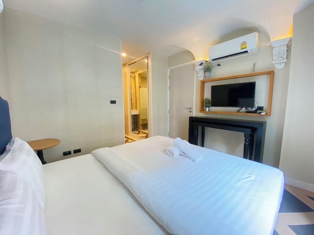 Espana Condo Resort Pattaya Office - Pattaya City