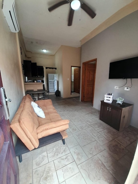 Cozy 2-bedroom Hotel In Wonderful Tela With Ac, Wifi - Tela