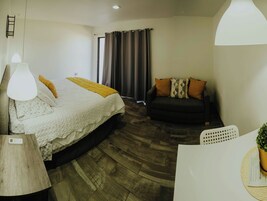 Casa, 1 quarto | Frigobar, Wi-Fi de cortesia, roupa de cama