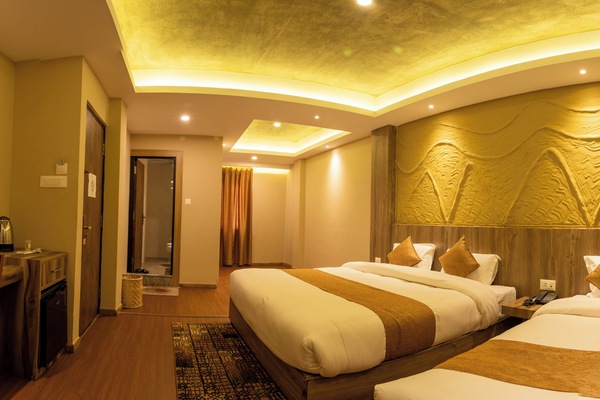 Quarto triplo superluxo, vista para a cidade | Roupas de cama antialérgicas, individualmente decorados